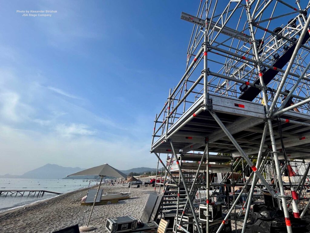 “TRIANGULAR” STAGE ON THE SEA BEACH FOR A CORPORATE FESTIVAL IN TURKEY ...