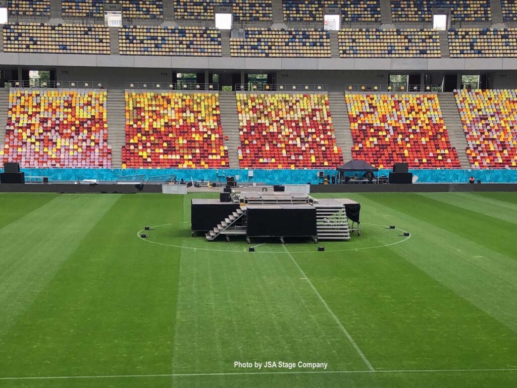 MOBILE PODIUM TRANSFORMER – SPECIAL “PLAYER” ON THE FOOTBALL FIELD ...